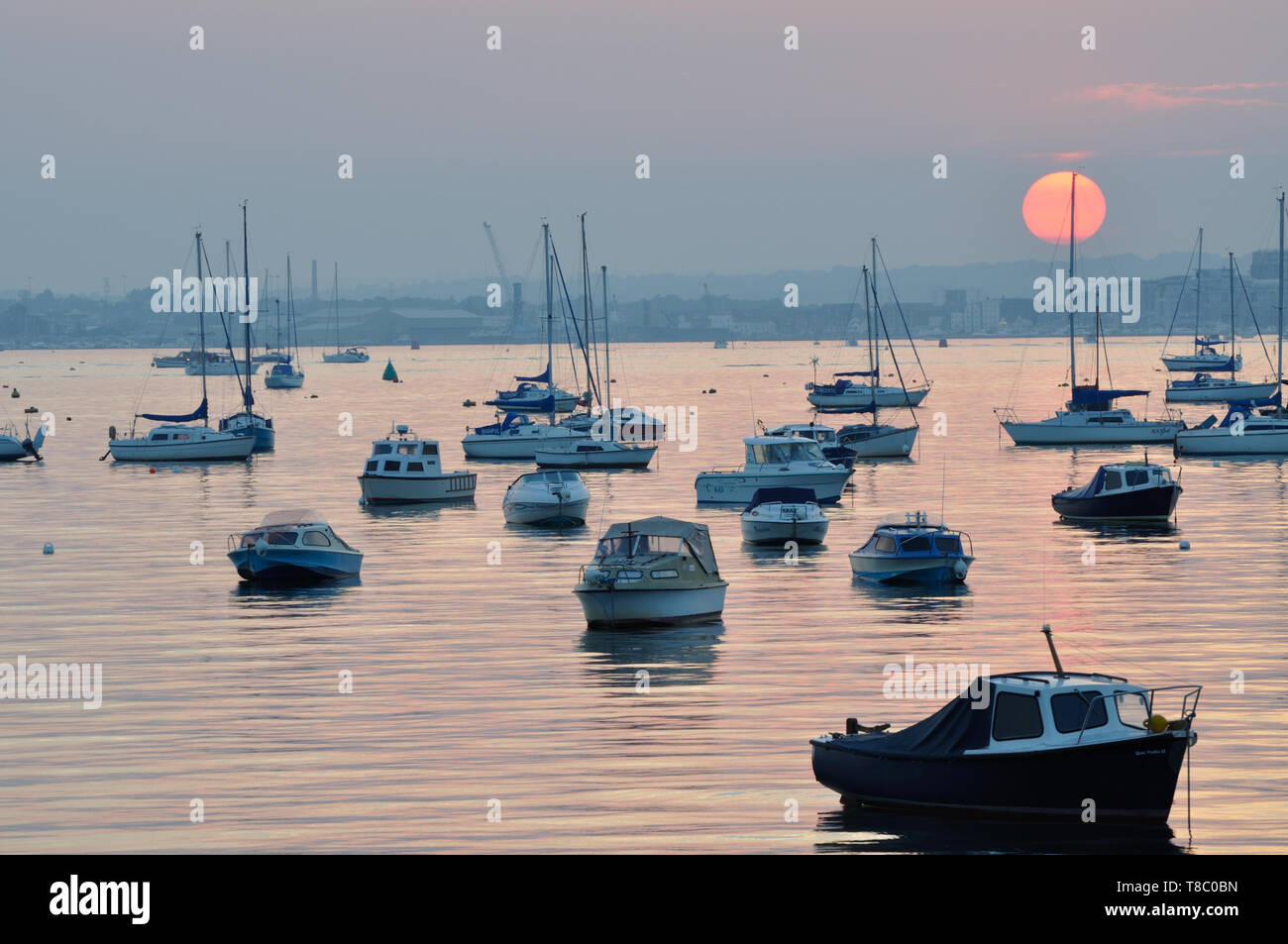 Poole harbour yachts hi-res stock photography and images - Alamy