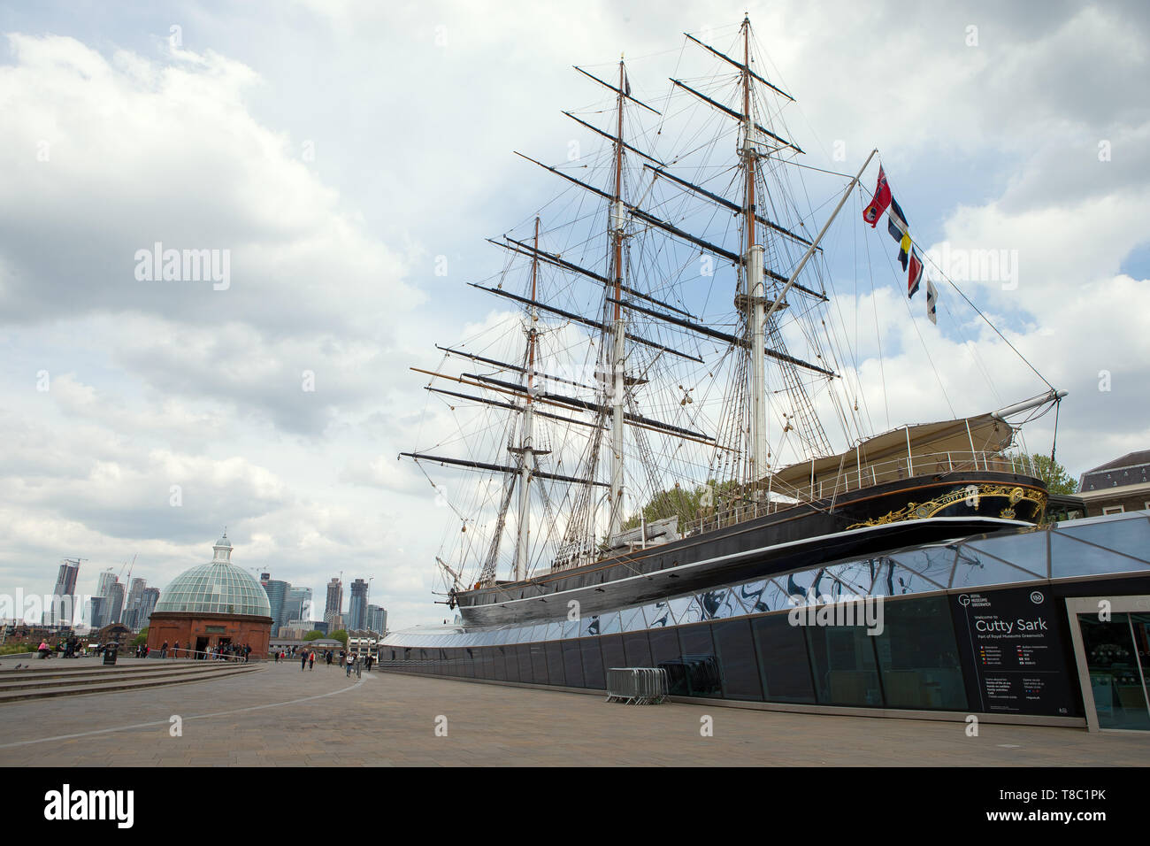 Cutty Sark is a British clipper ship. Built on the River Clyde in 1869 ...