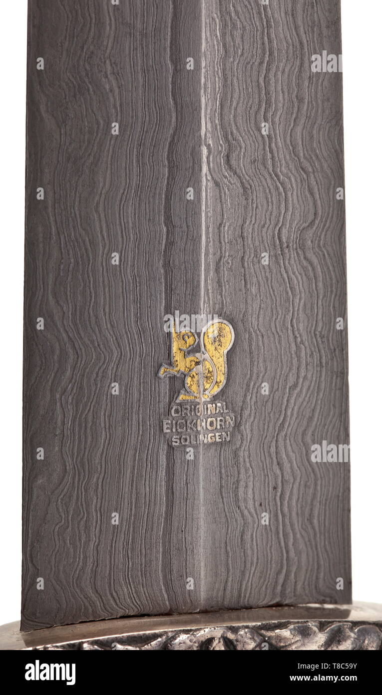 An SA honour dagger M 38 for higher leaders with chain hanger and ...