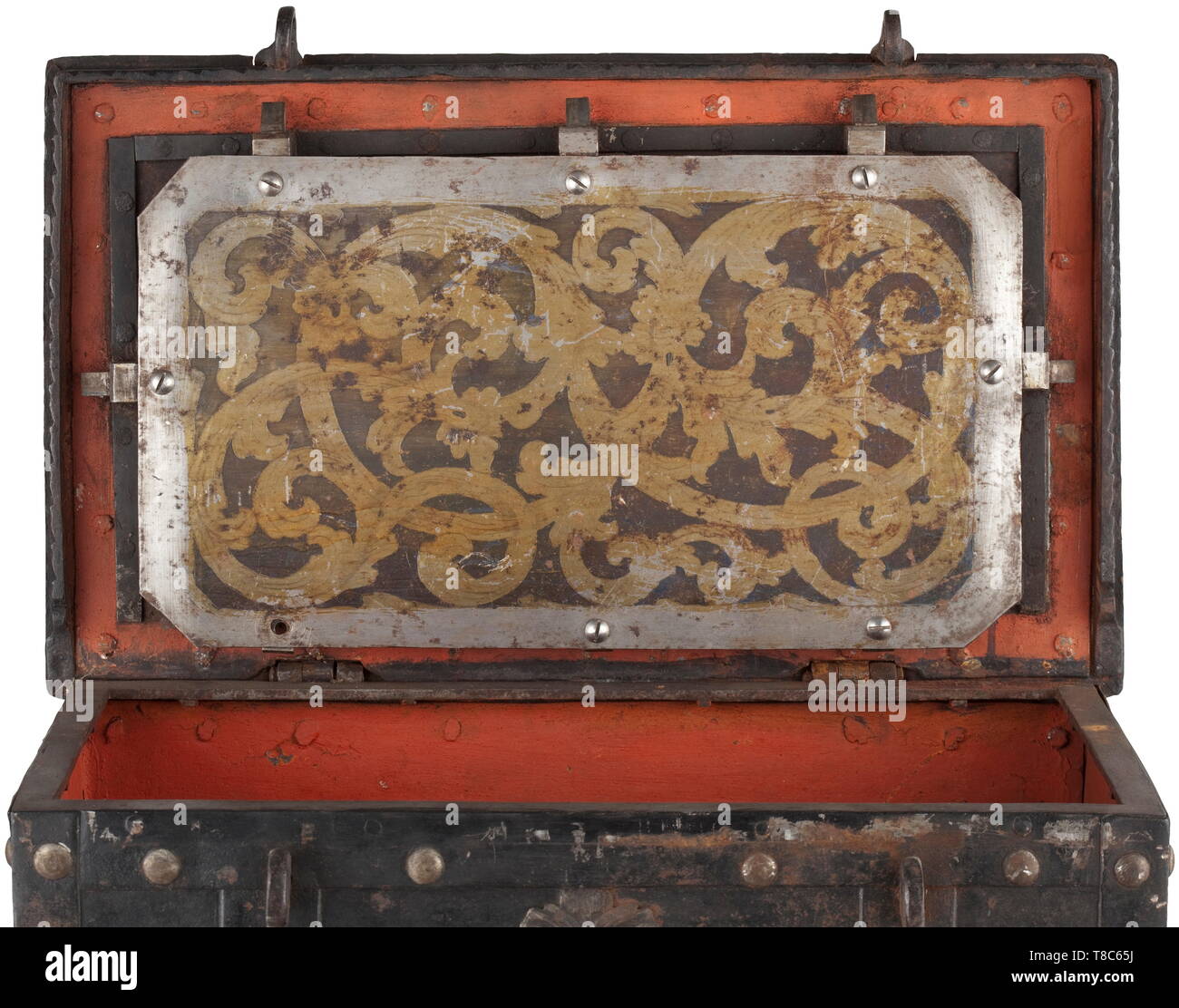 Chest box hi-res stock photography and images - Alamy