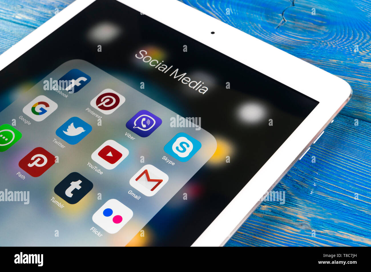 Sankt-Petersburg Russia November 13, 2017: Apple iPad Pro on wooden ...