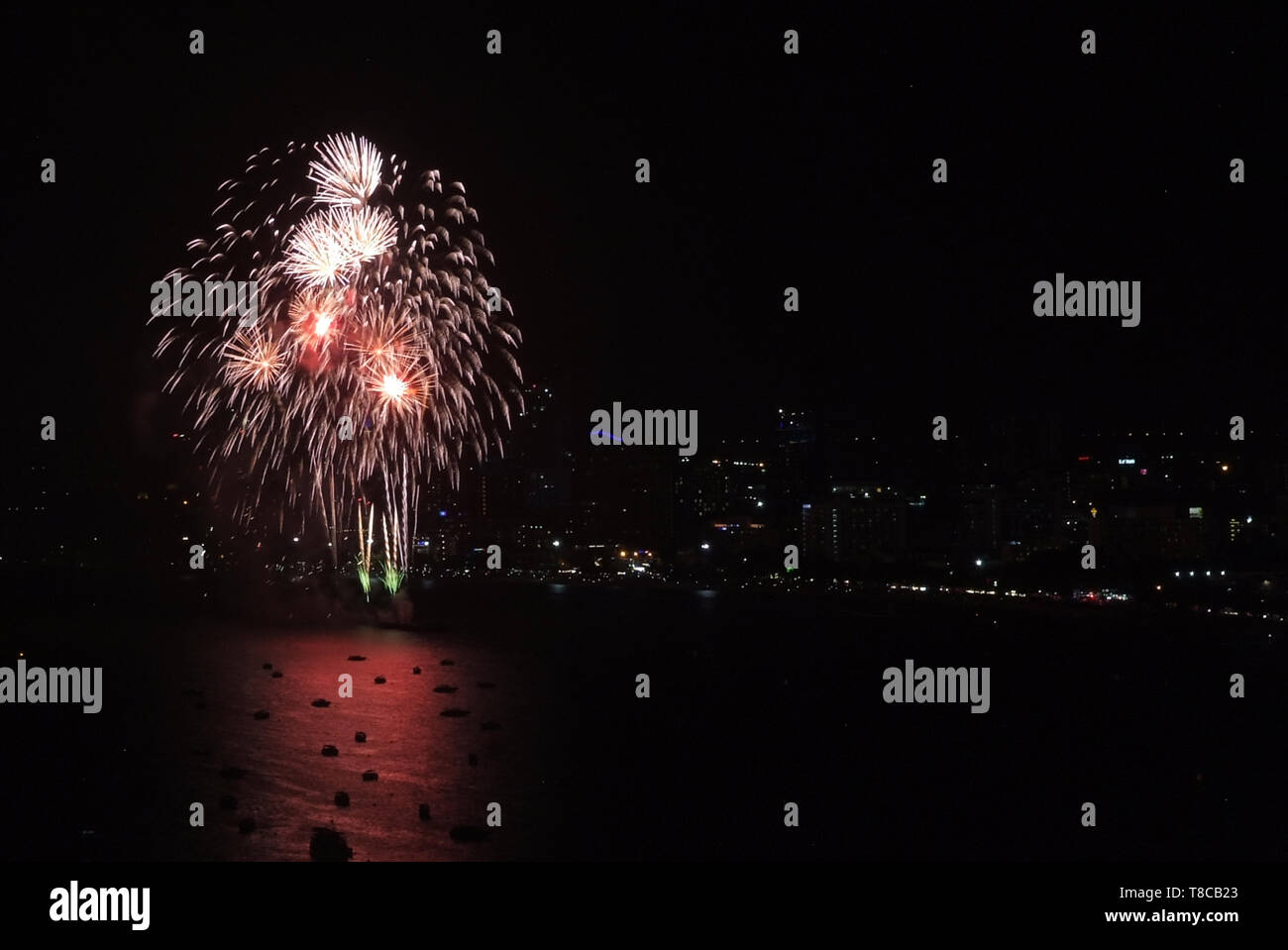 Pattaya International Fireworks Festival Stock Photo - Alamy
