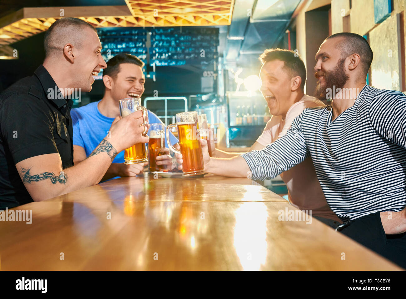 Male best friends talking hi-res stock photography and images - Alamy