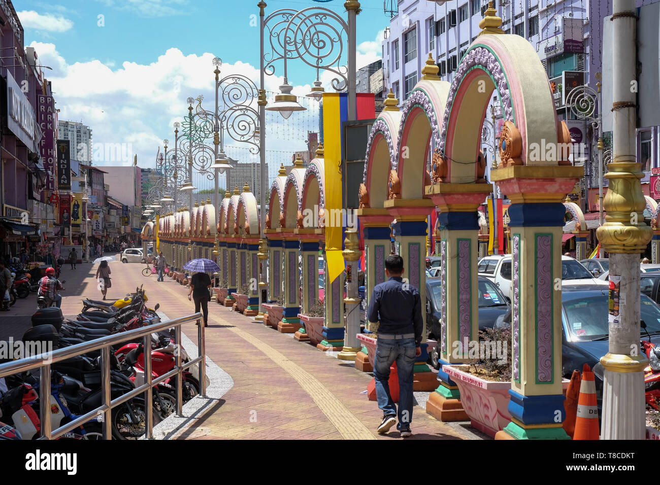 Street scene in Brickfields (Little India), Kuala Lumpur, Malaysia ...
