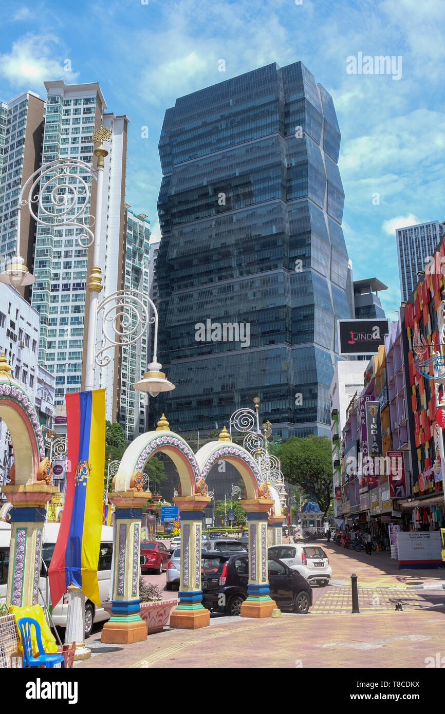 Street scene in Brickfields (Little India), Kuala Lumpur, Malaysia ...