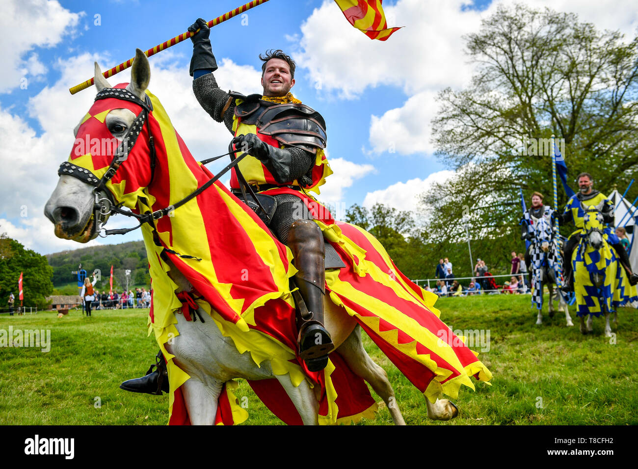 Red knight hi-res stock photography and images - Alamy
