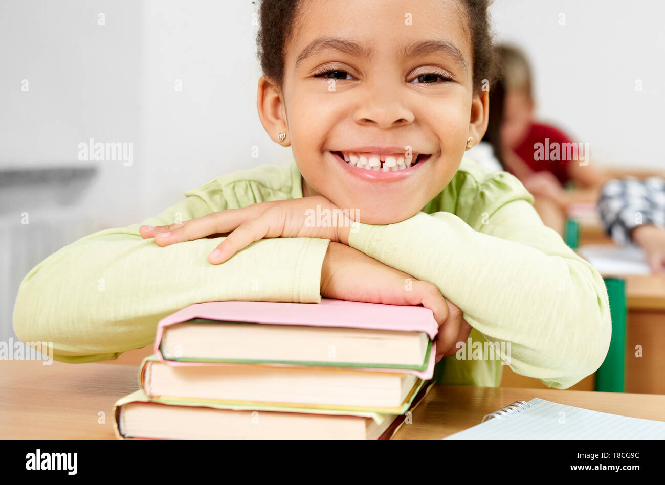 Cute schoolgirl hi-res stock photography and images - Alamy