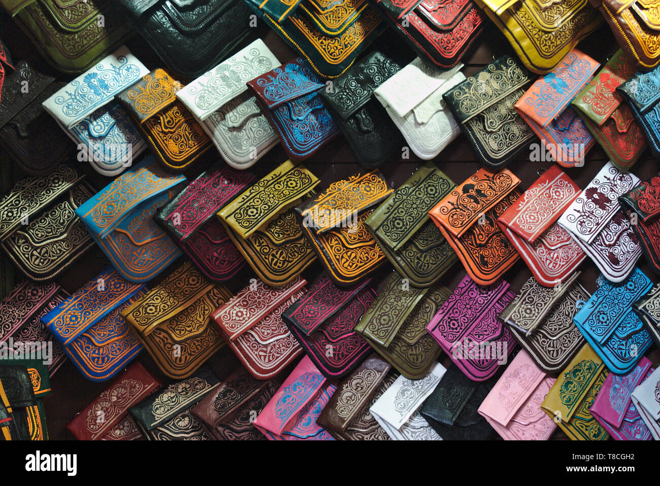 Arabic fashion store hi-res stock photography and images - Alamy