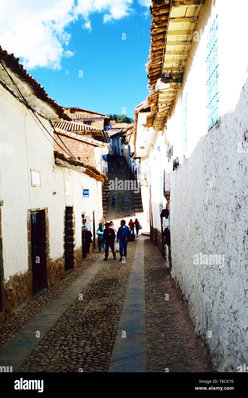 Peru cusco street hi-res stock photography and images - Alamy