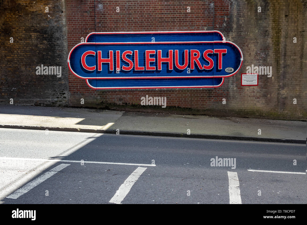 Chislehurst Mural on railway bridge Stock Photo - Alamy