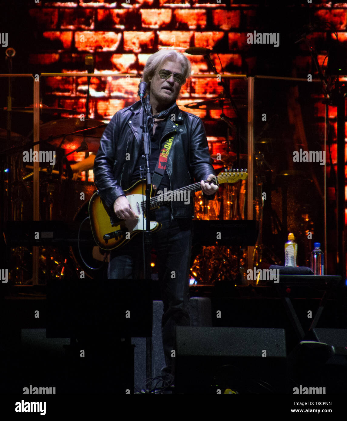 Daryl hall and john oats live Manchester arena April 2019 Stock Photo ...