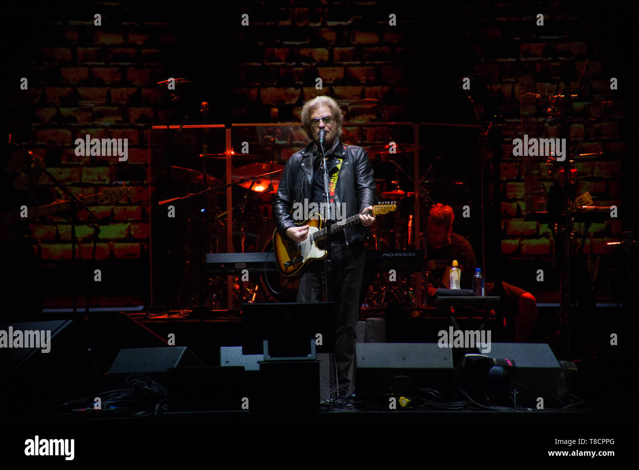 Daryl hall and john oats live Manchester arena April 2019 Stock Photo ...