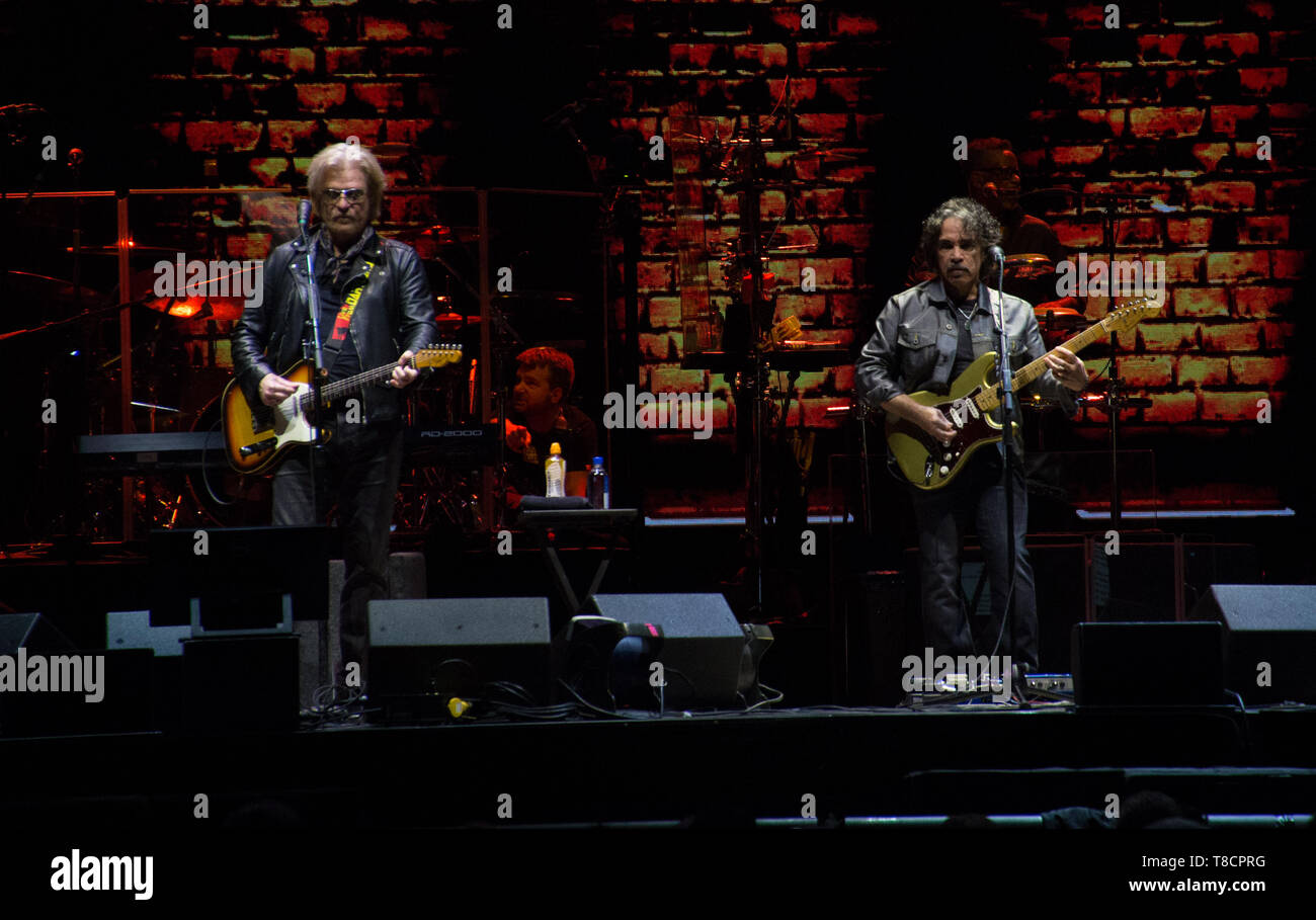 Daryl hall and john oats live Manchester arena April 2019 Stock Photo ...