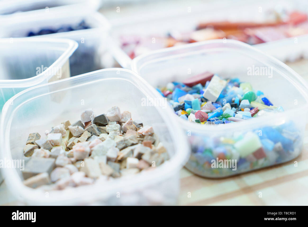 Sample containers hi-res stock photography and images - Alamy