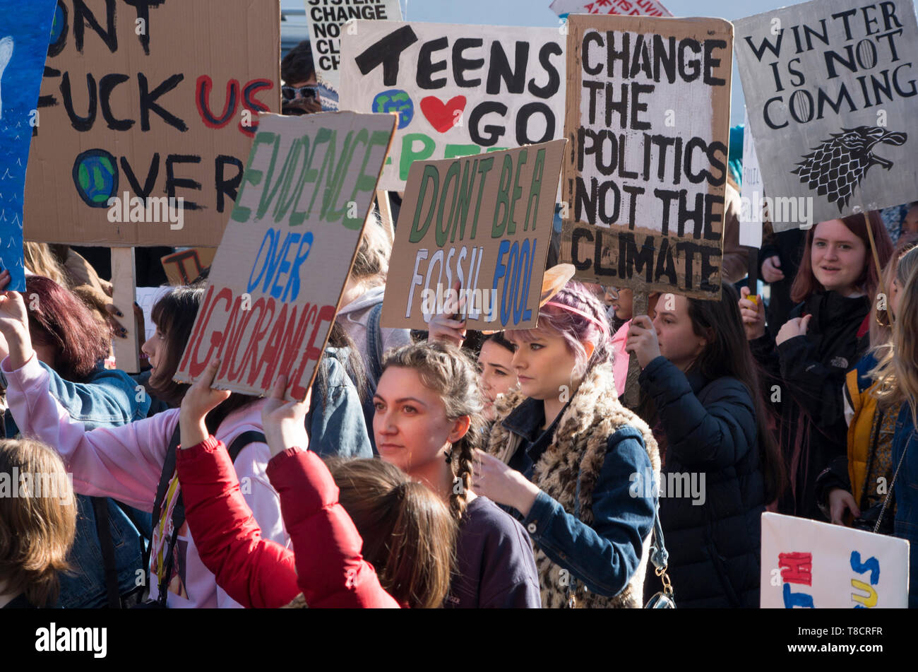 London school strike 4 climate hi-res stock photography and images - Alamy