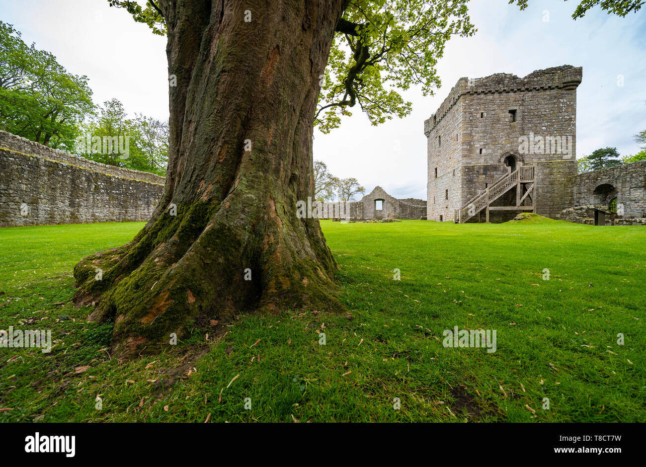 Loch Leven Castle Scotland High Resolution Stock Photography and Images ...