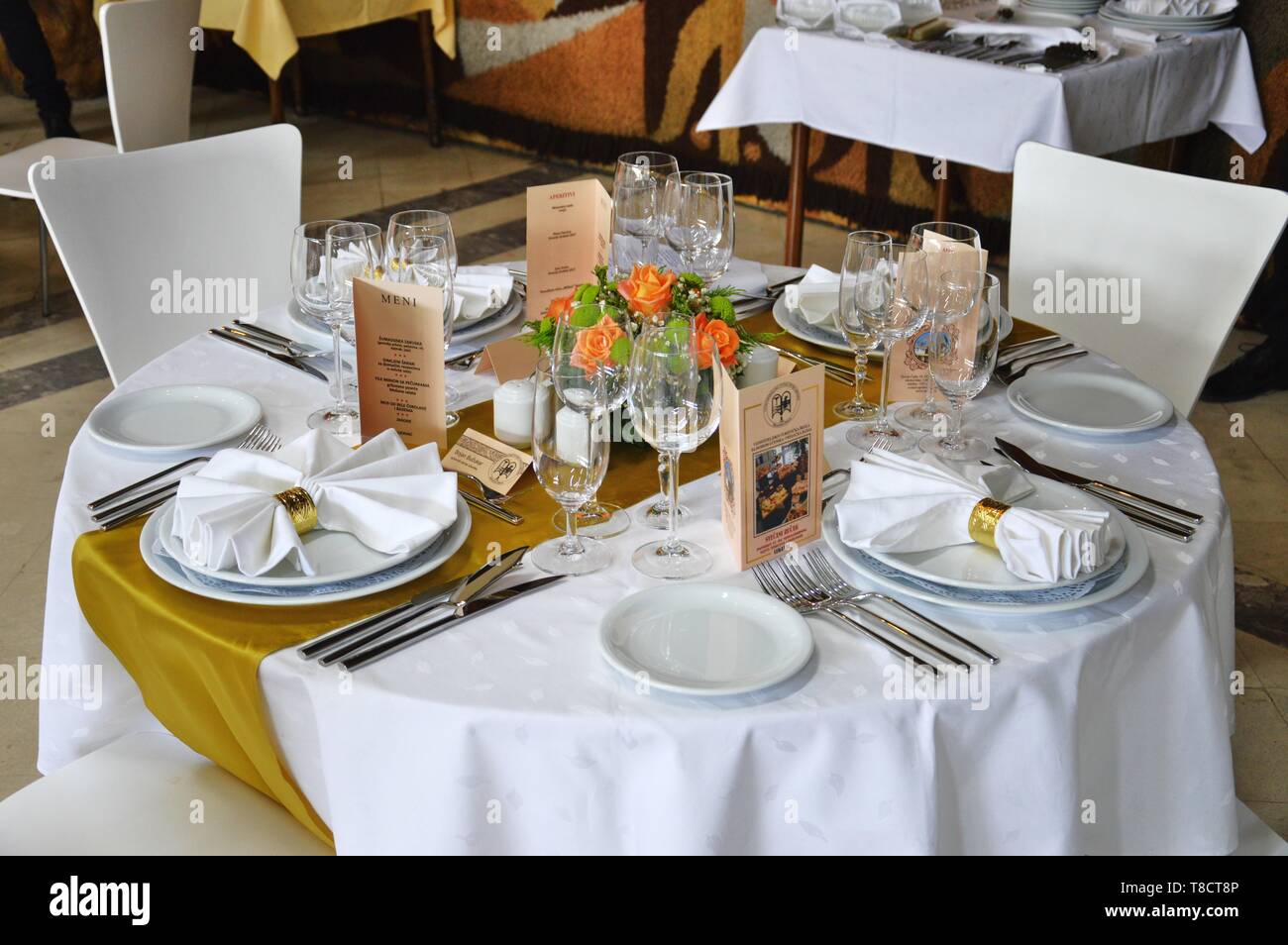 What a table served in a restaurant looks like Stock Photo - Alamy