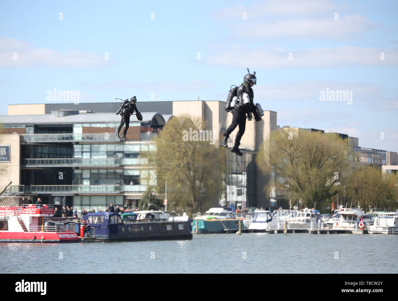 Real life Iron Man and Inventor, Richard Browning flying across ...