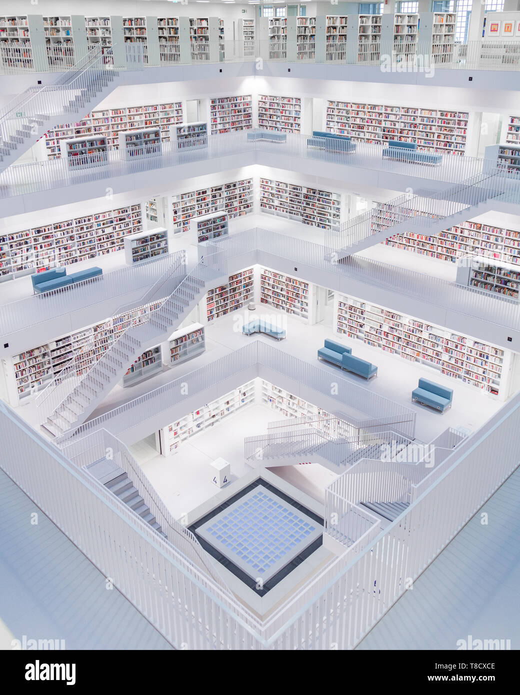 University stuttgart hi-res stock photography and images - Alamy