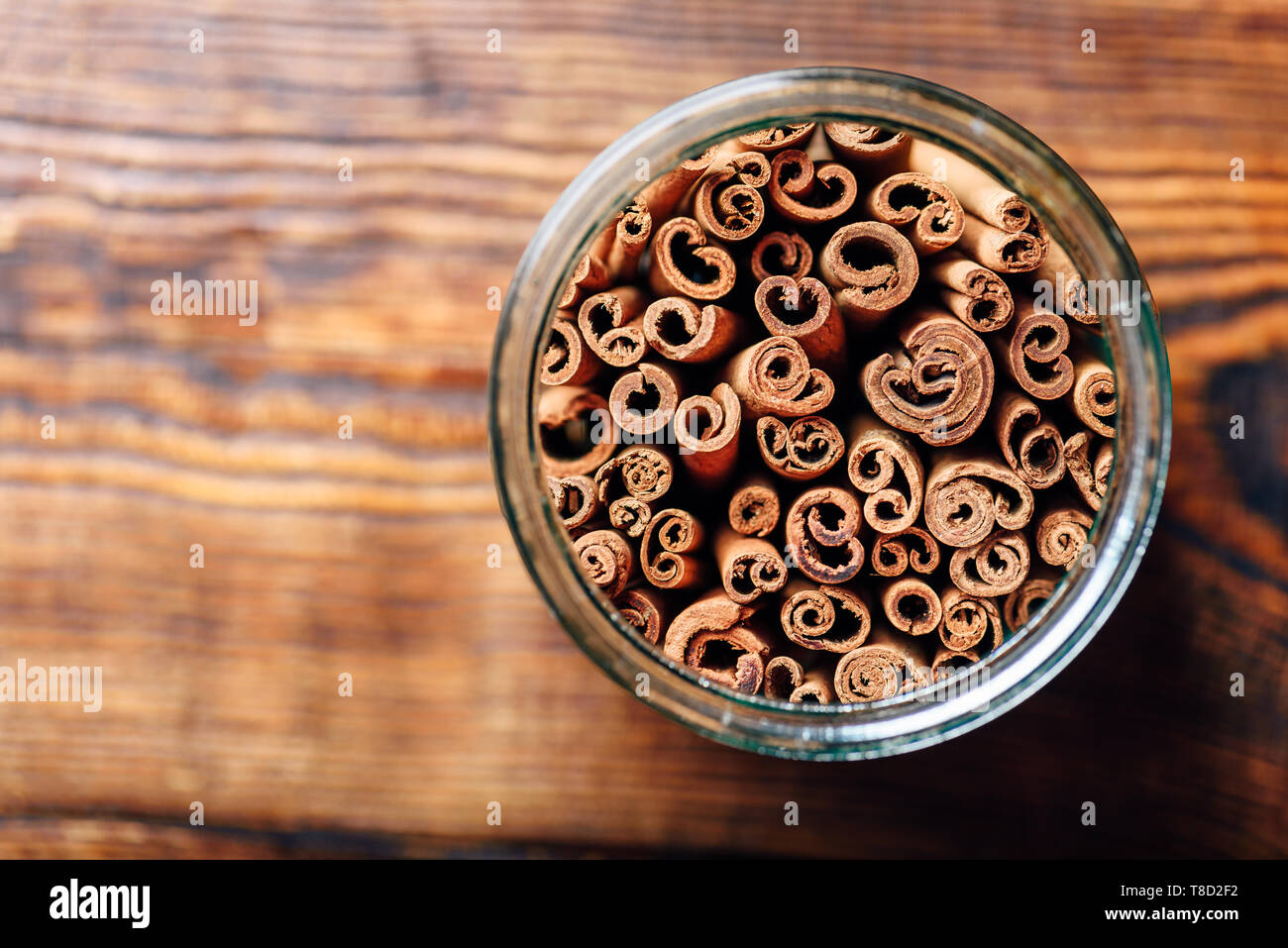 Overhead Cinnamon Sticks High Resolution Stock Photography and Images ...