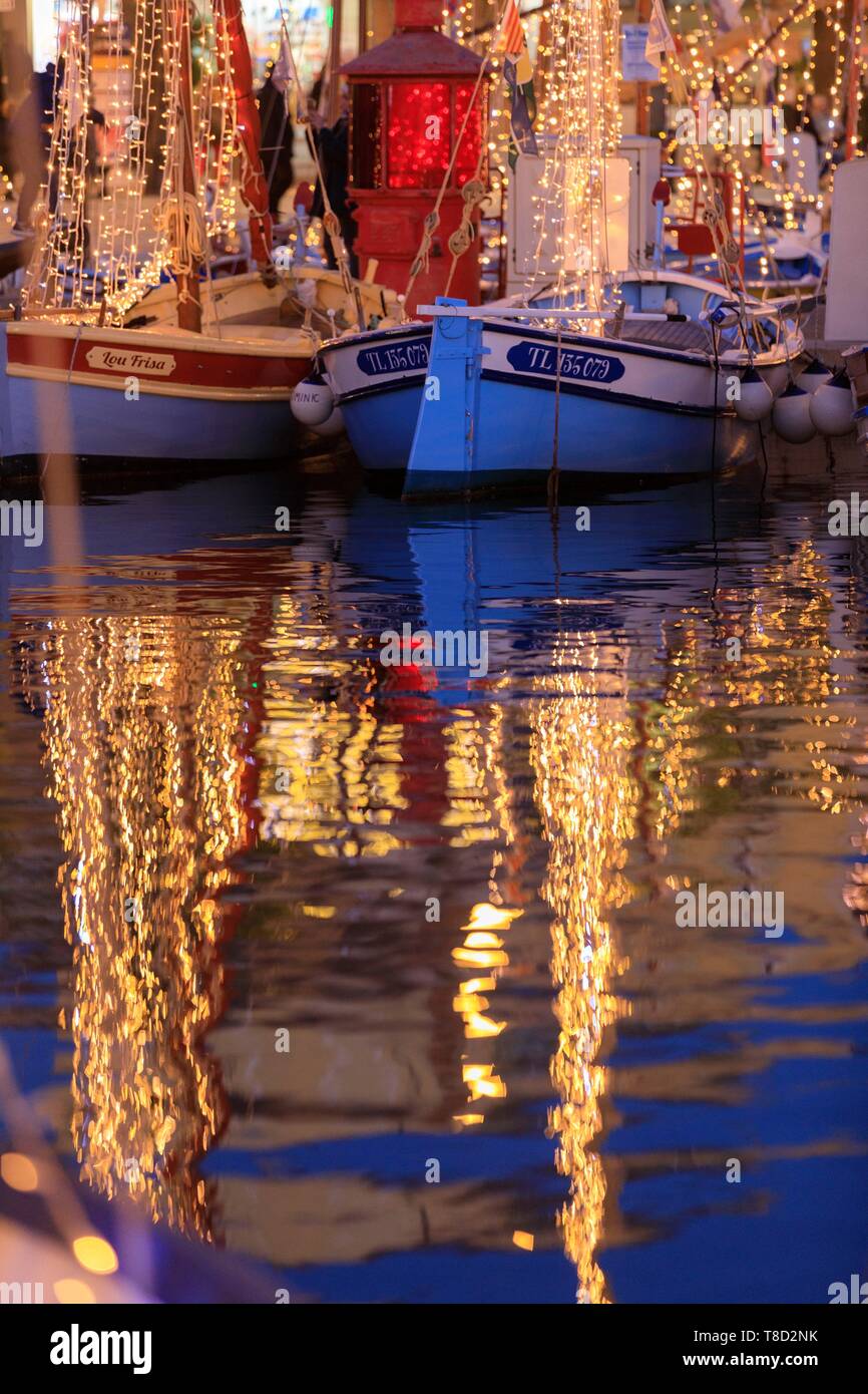 Sanary sur mer france night hi-res stock photography and images - Alamy