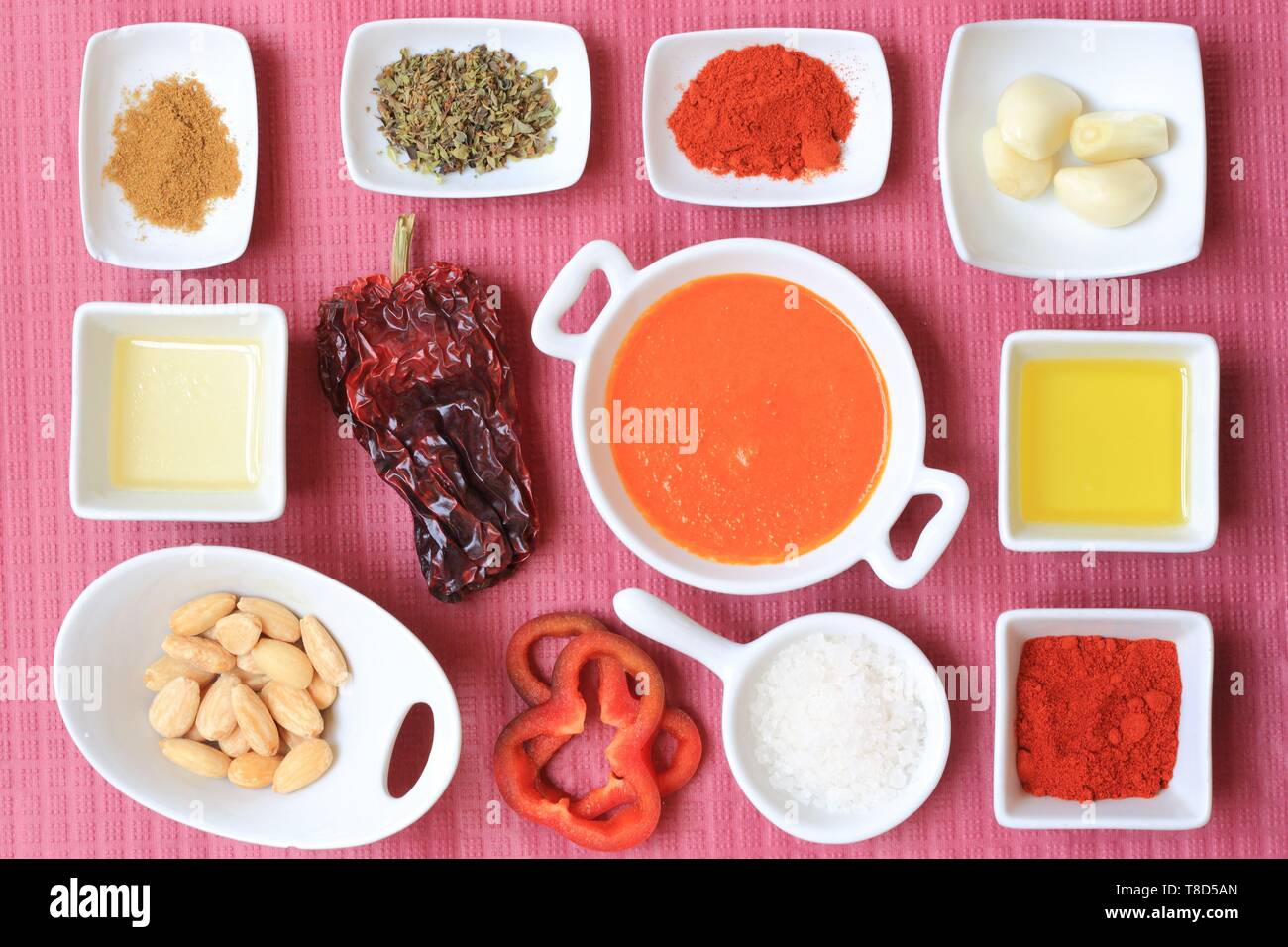 Red pepper mojo hi-res stock photography and images - Alamy