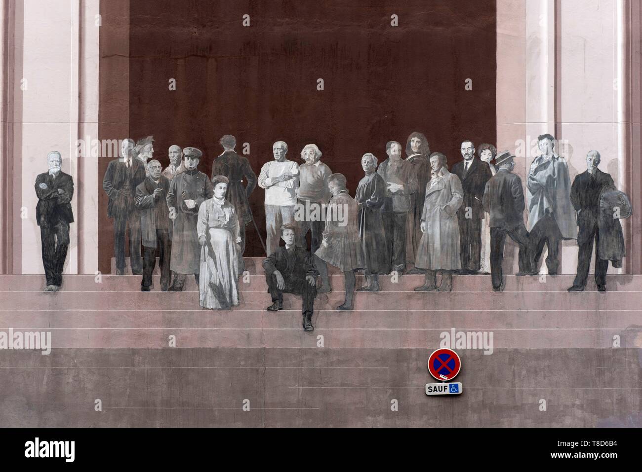 France, Territoire de Belfort, Belfort, the facade of a building ...