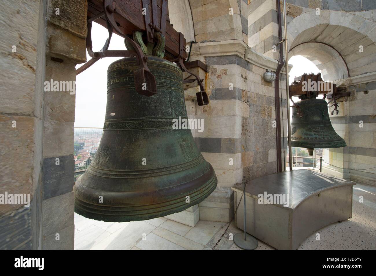 Tower of pisa bells hi-res stock photography and images - Alamy