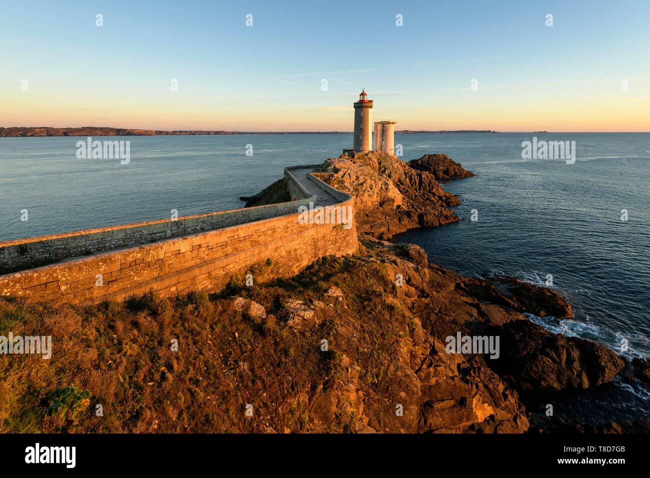 France, Finistere, the lighthouse of the Petit Minou at sunset Stock ...