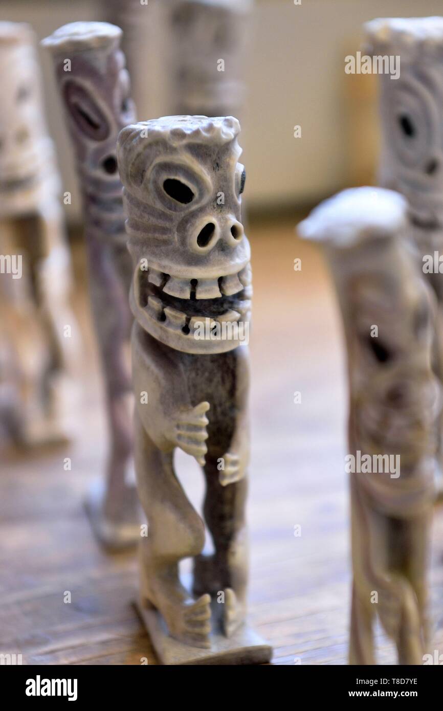 Greenland, west coast, Baffin Bay, Upernavik, craftsman making a ...