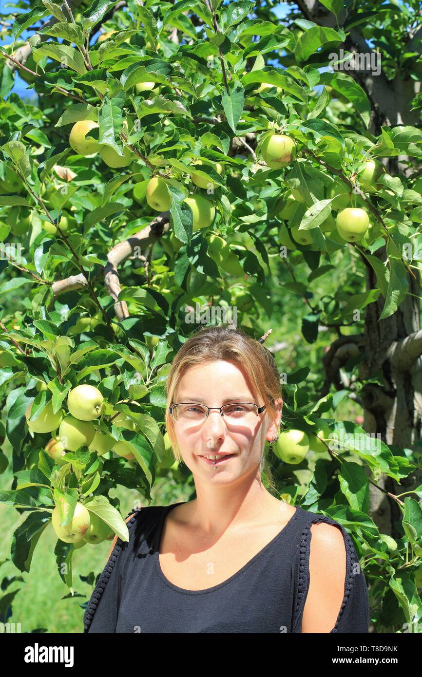 Apple farm france hi-res stock photography and images - Alamy