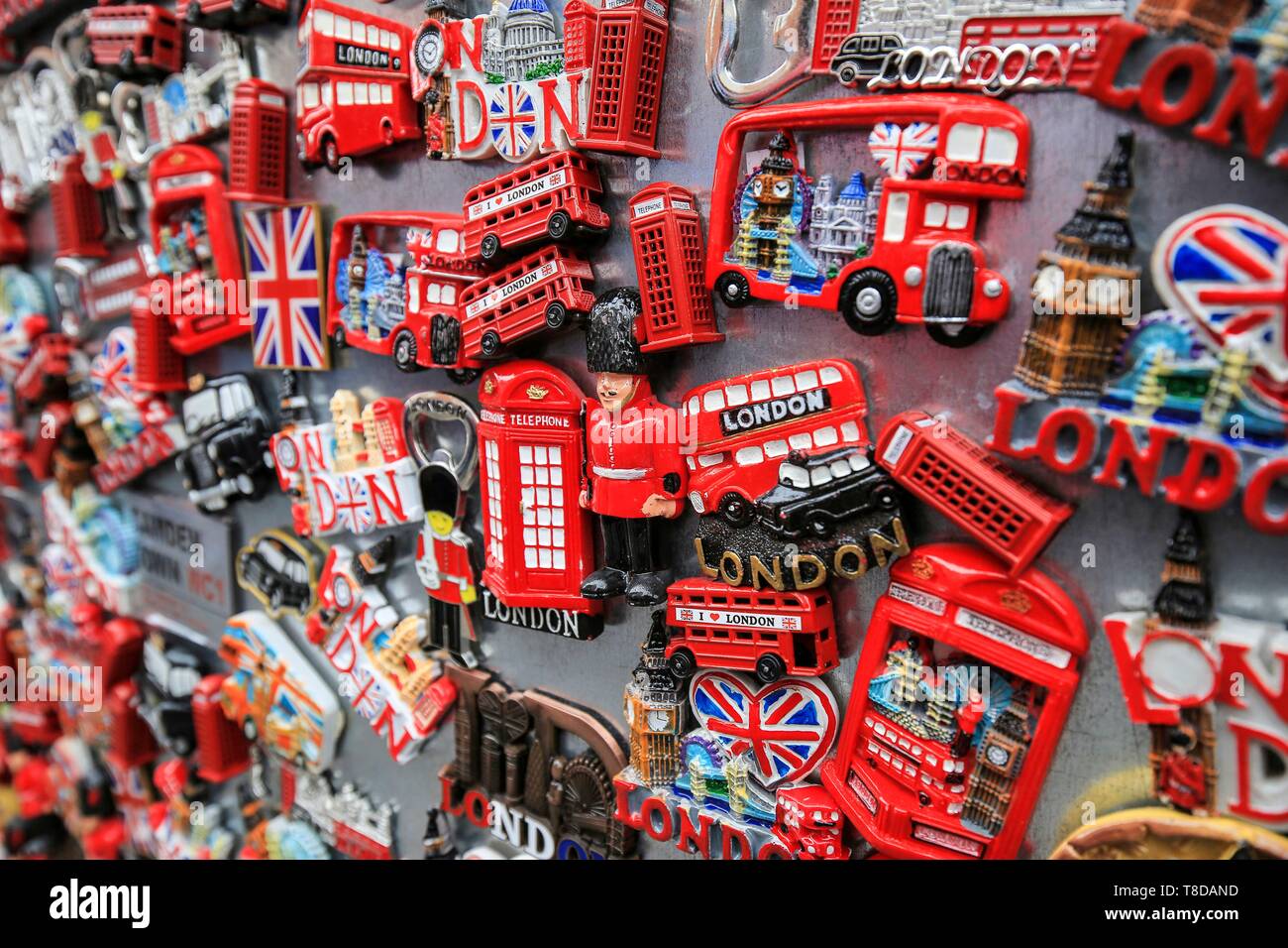 Magnets car hi-res stock photography and images - Alamy