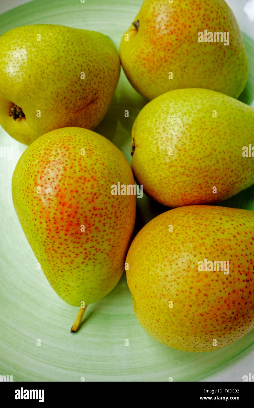 Ripe pear fruits hi-res stock photography and images - Alamy