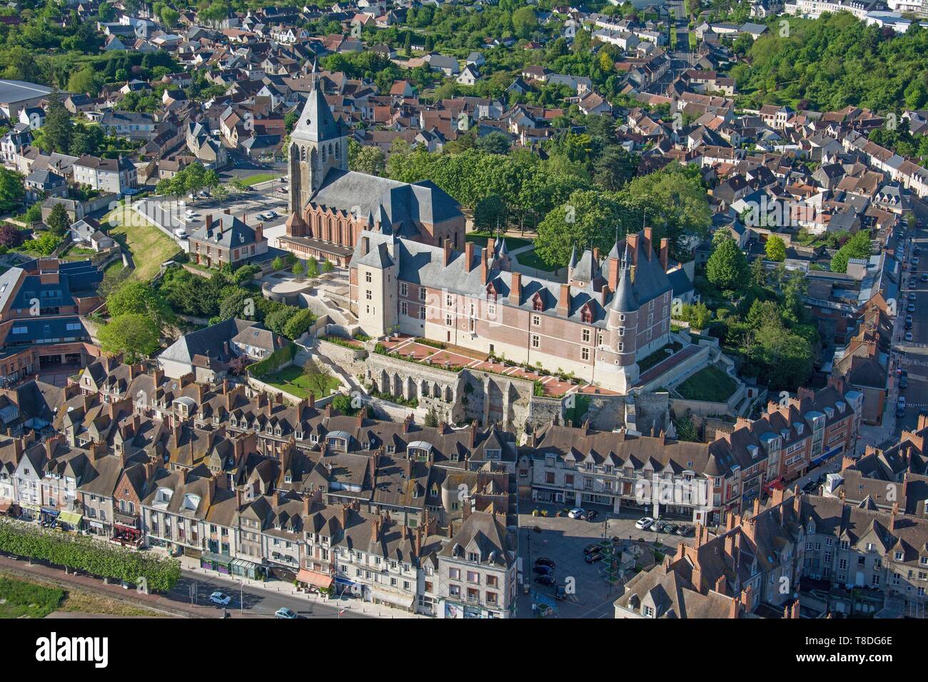 Gien france hi-res stock photography and images - Alamy