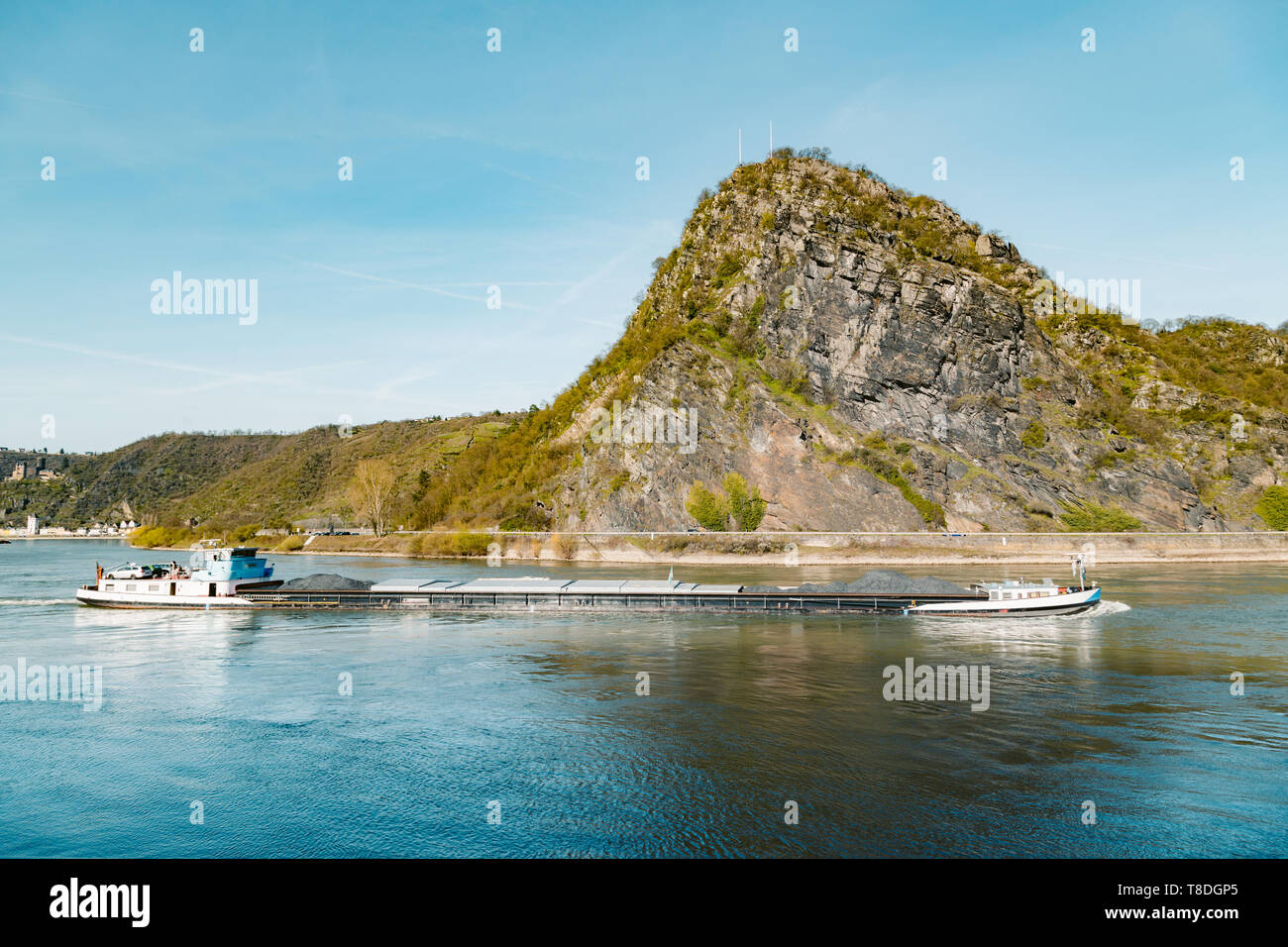 Loreley germany rock hi-res stock photography and images - Alamy