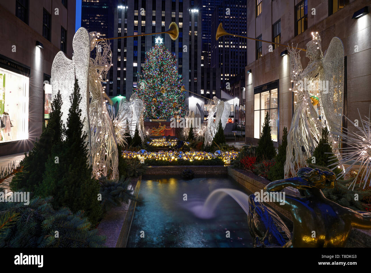 Christmas Decorations at Rockefeller Center Stock Photo - Alamy