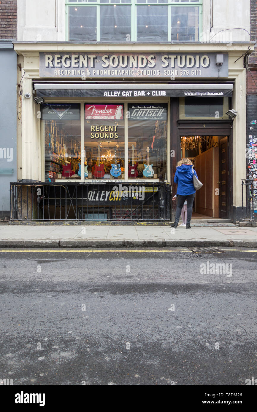 Regent sounds studio hi-res stock photography and images - Alamy