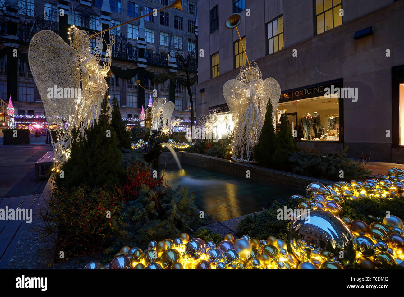 Christmas Decorations at Rockefeller Center Stock Photo - Alamy