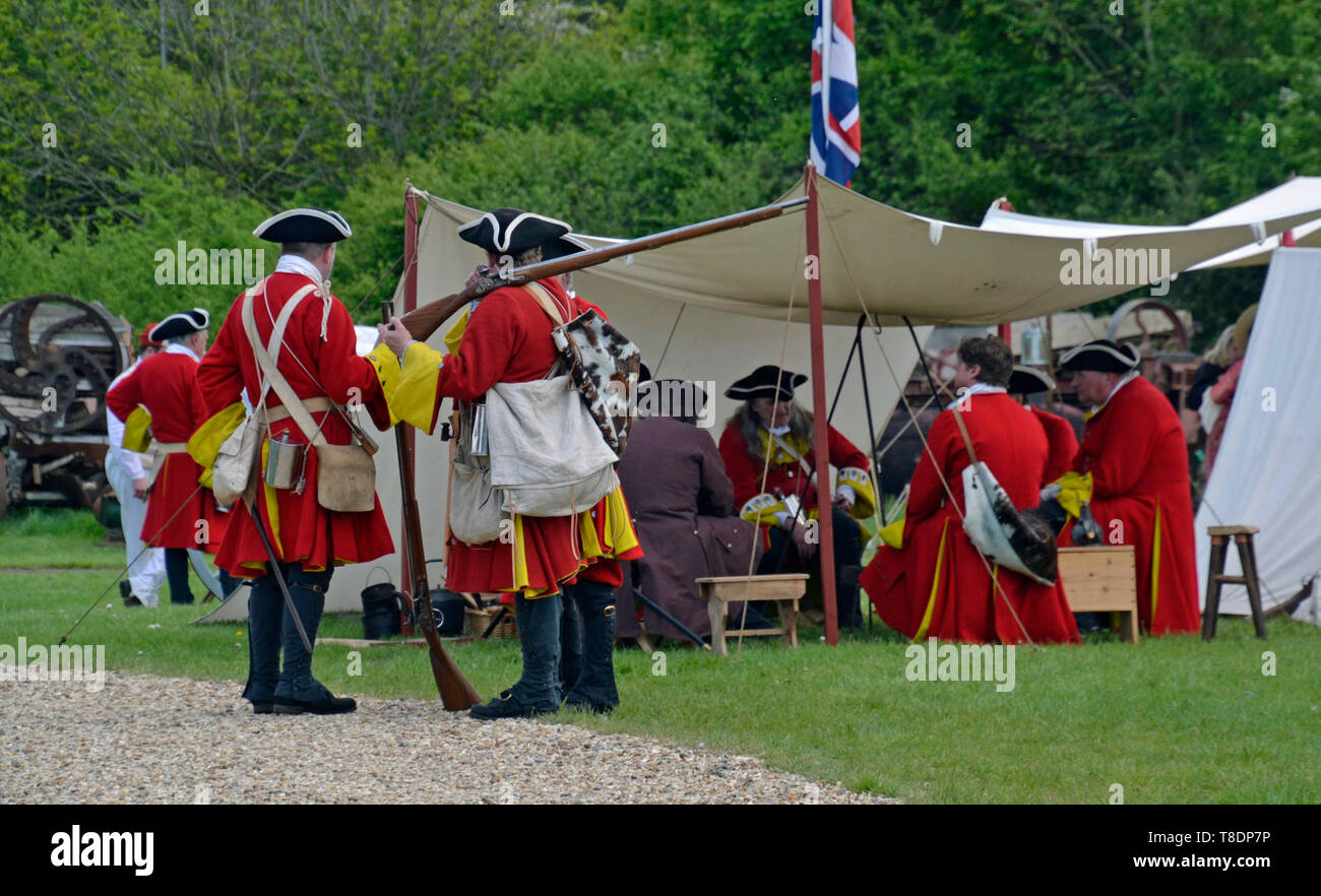 Queens regiment 1714 hi-res stock photography and images - Alamy