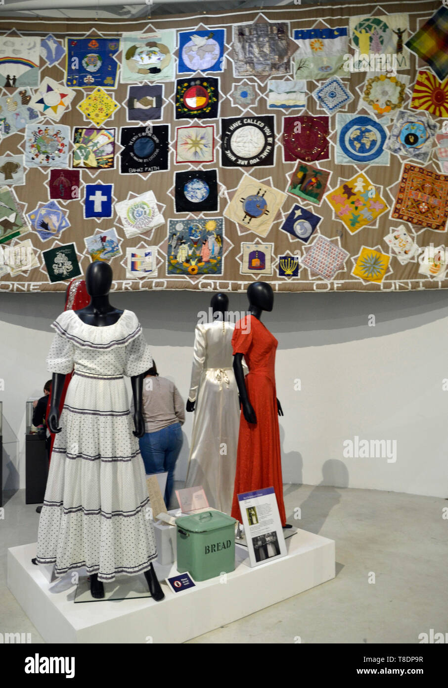 History museum objects hi-res stock photography and images - Alamy