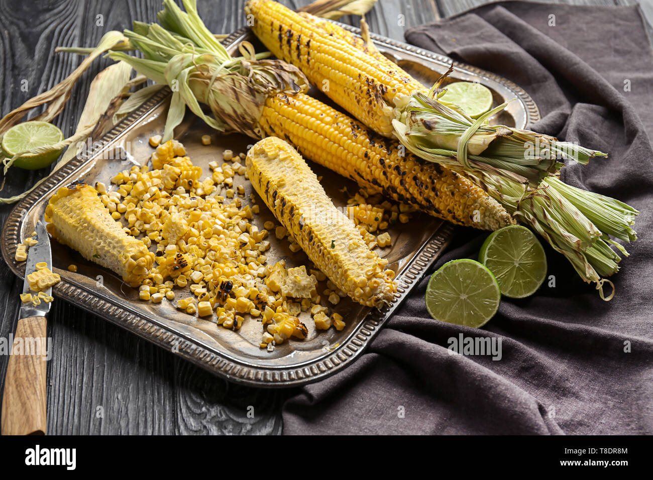 Metal tray fresh corn hi-res stock photography and images - Alamy