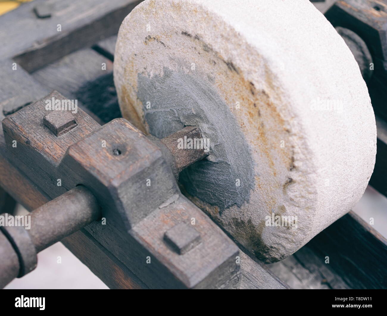 Sharpening machine hi-res stock photography and images - Alamy