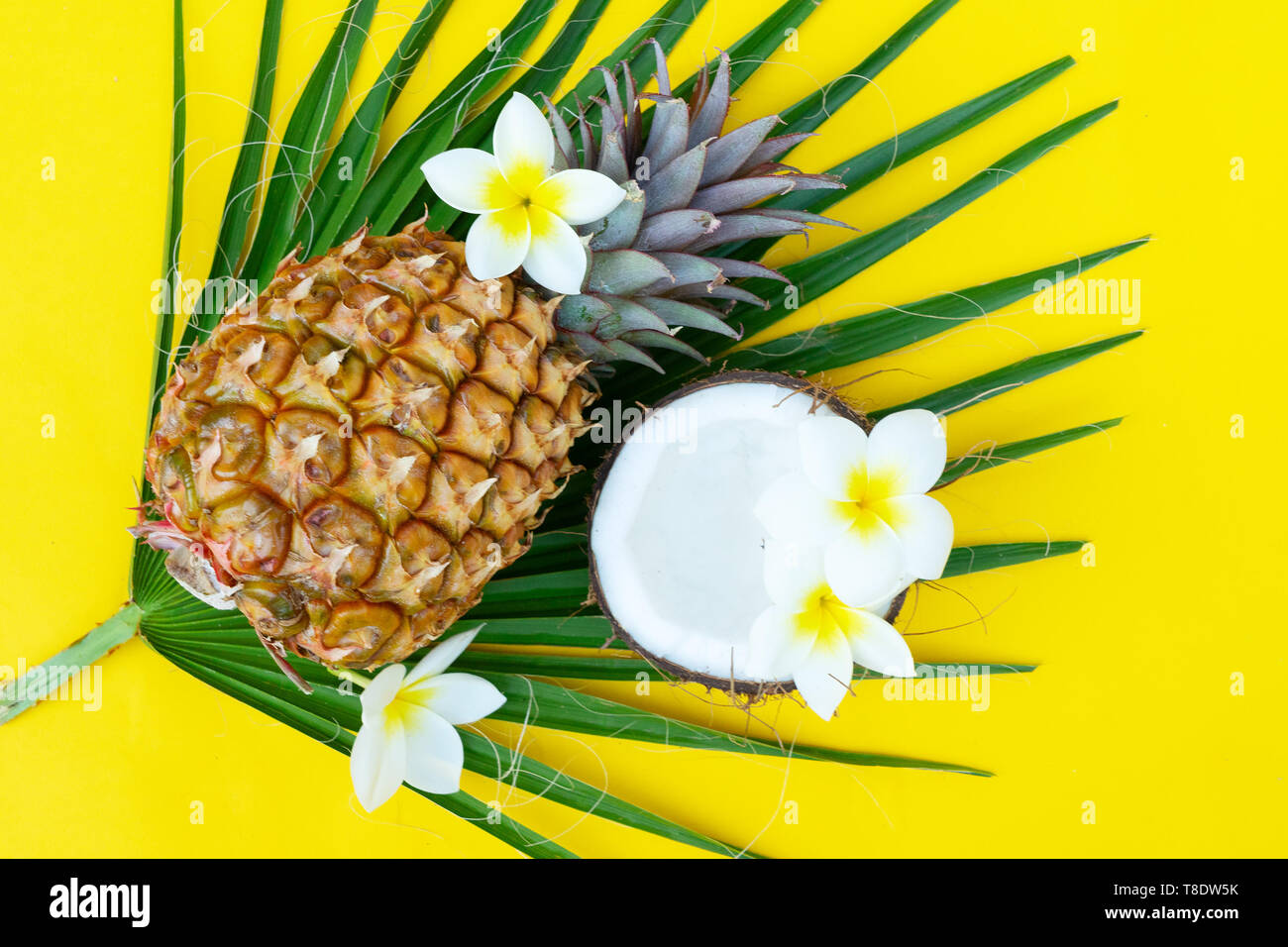 Summer flat lay scenery Stock Photo - Alamy