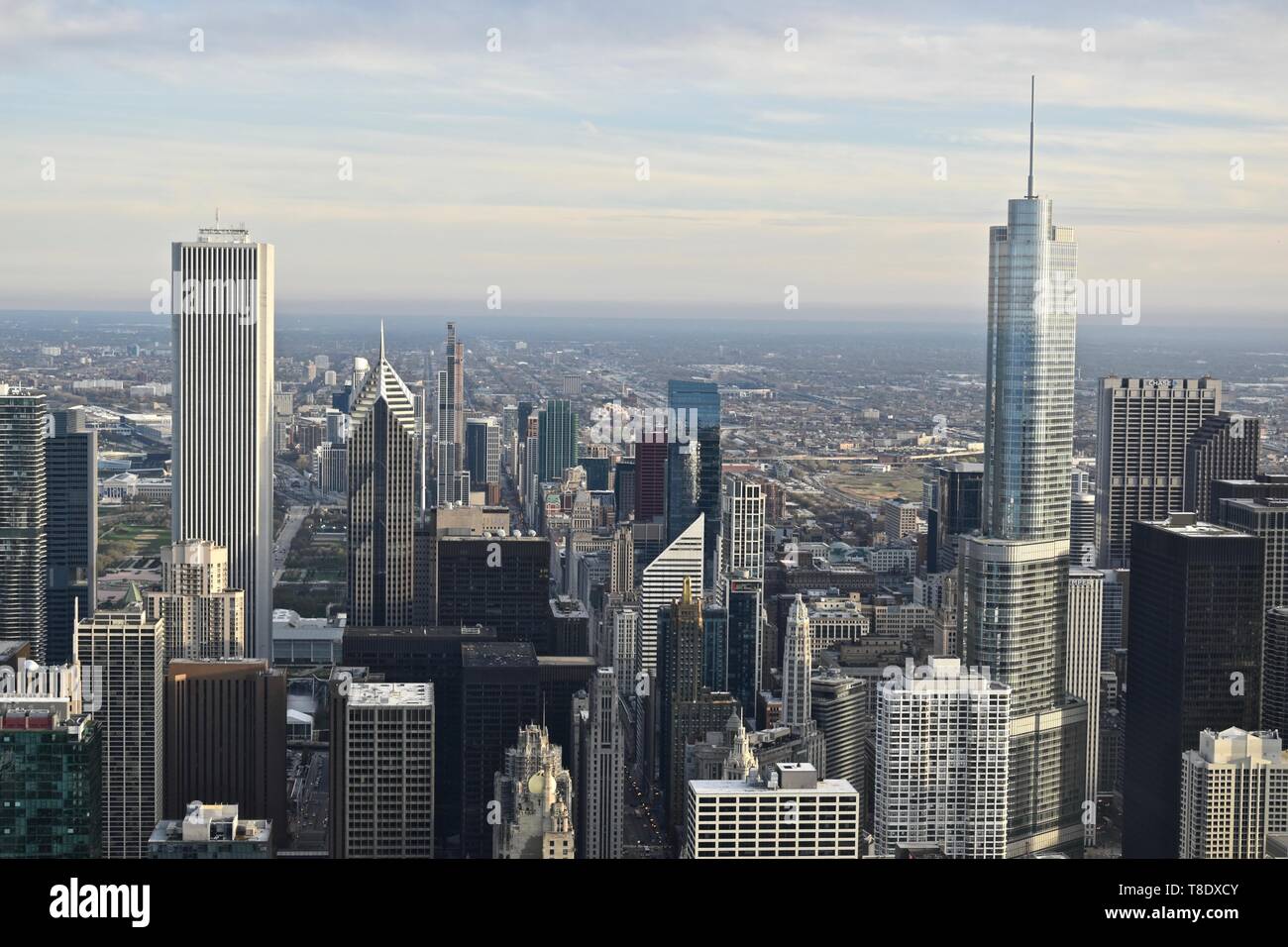 View of the Chicago skyline seen from the 360 Chicago observation deck ...