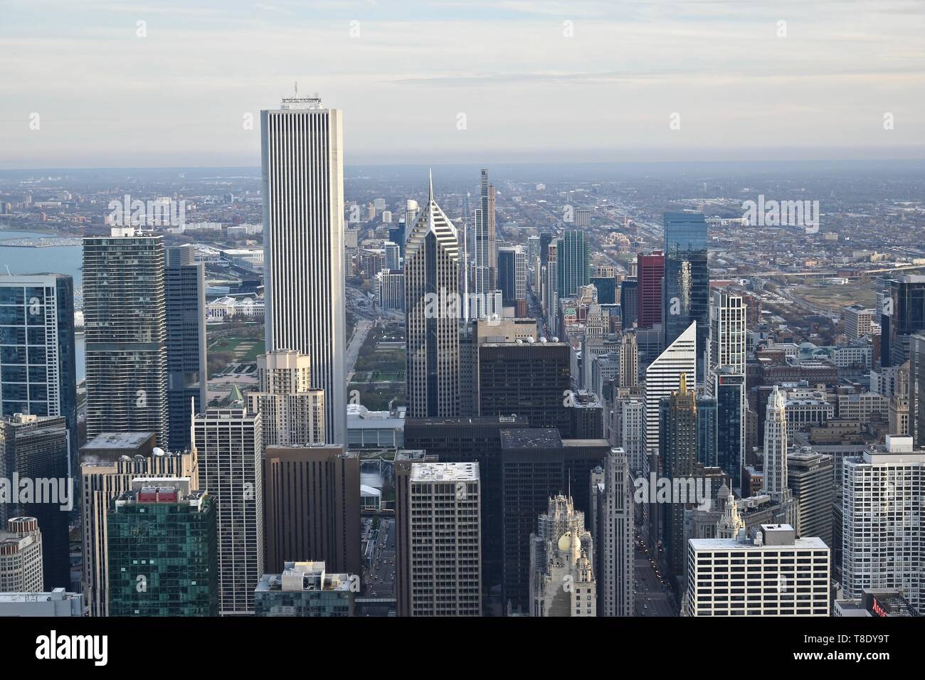View of the Chicago skyline seen from the 360 Chicago observation deck ...