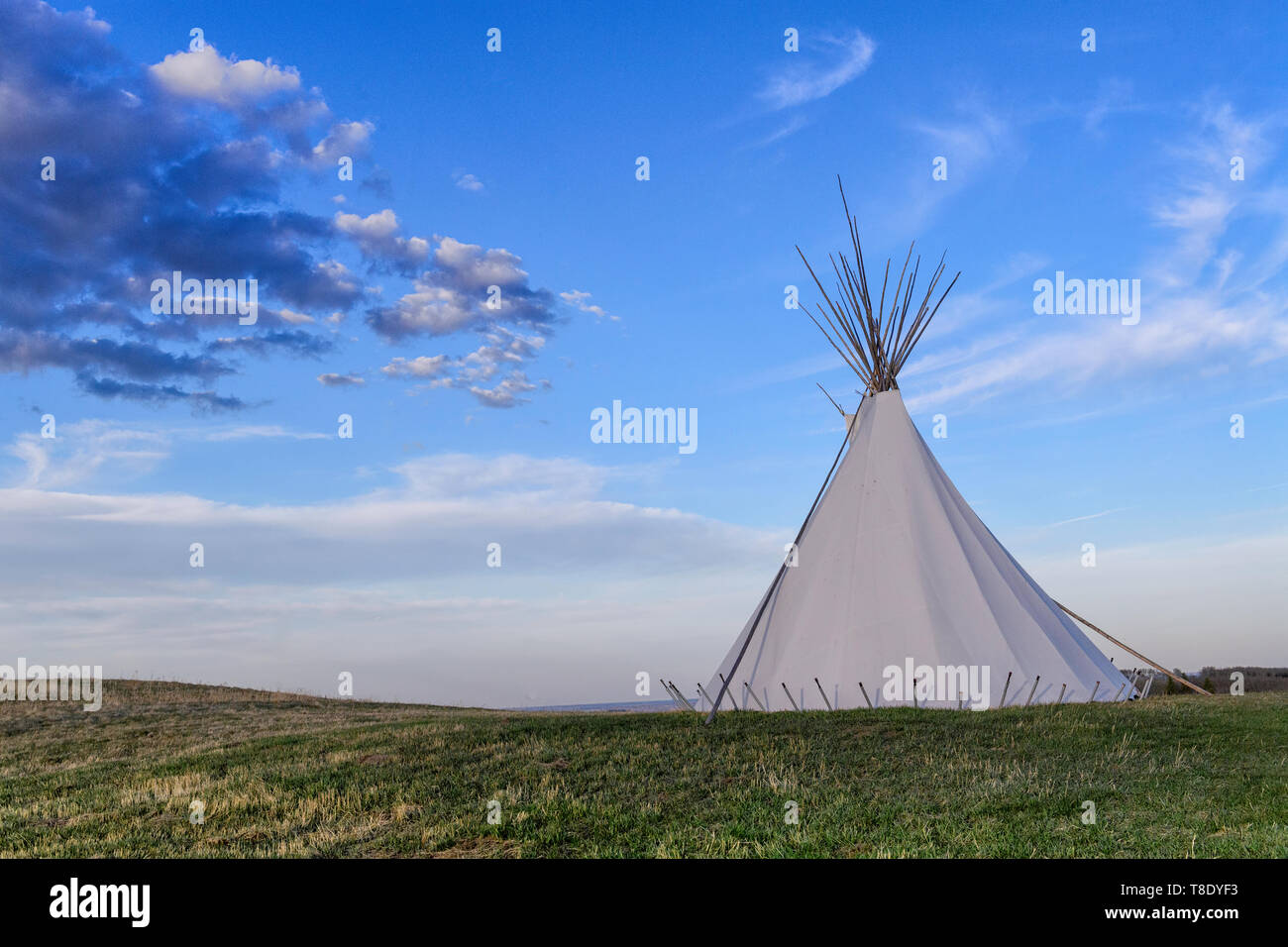 Traditional Native American Tepee Stock Photos & Traditional Native ...