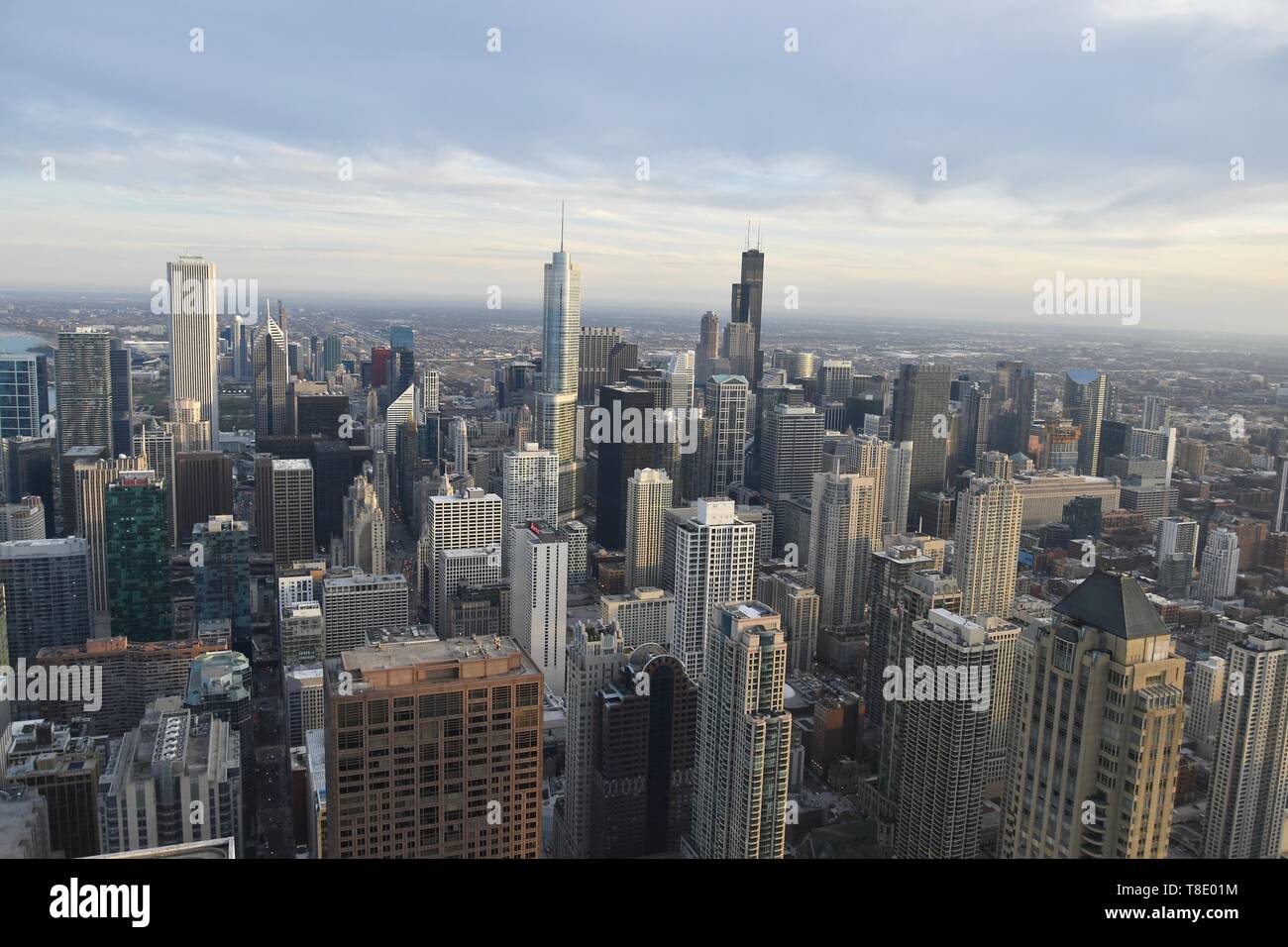 View of the Chicago skyline seen from the 360 Chicago observation deck ...