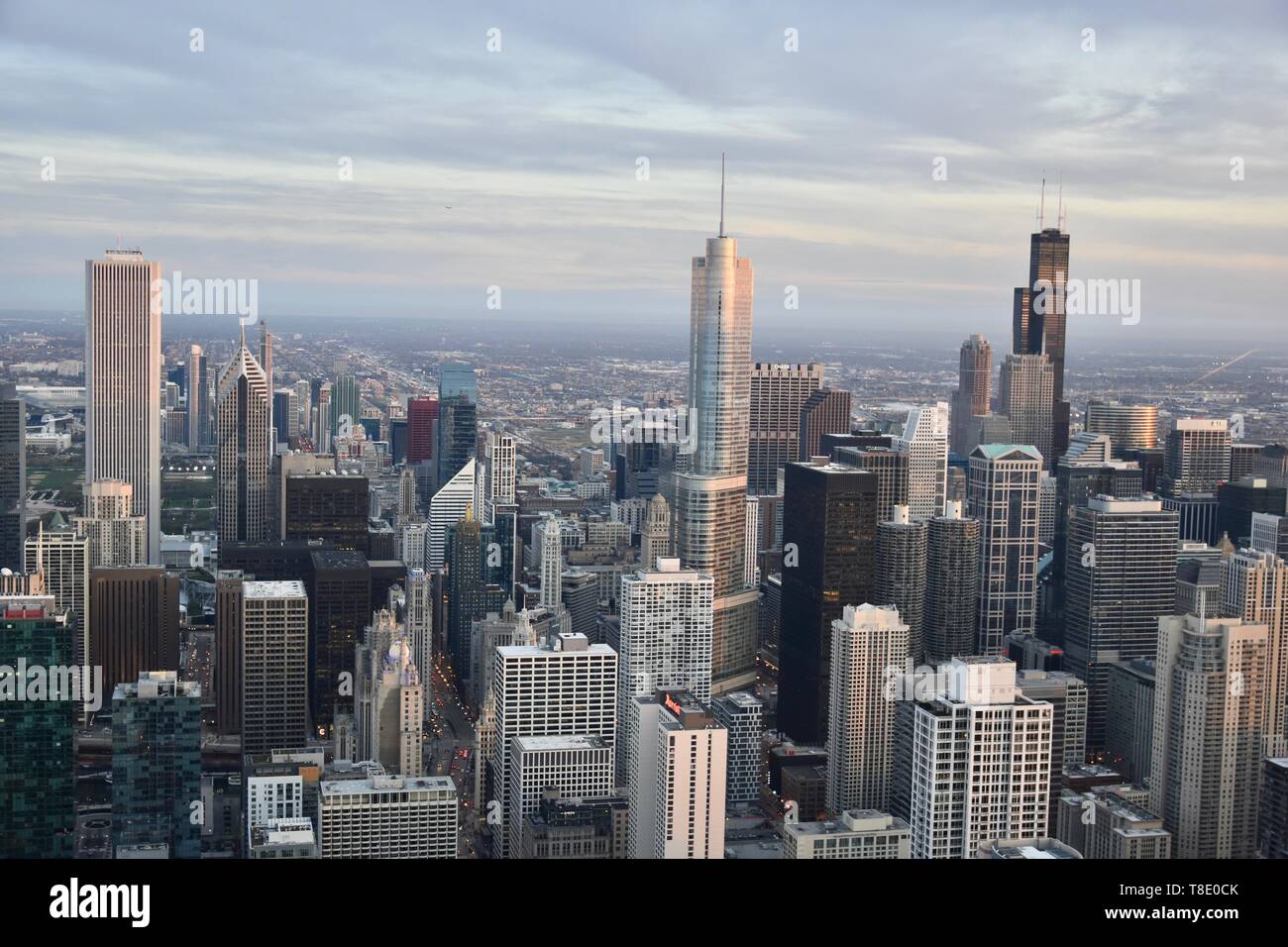 View of the Chicago skyline seen from the 360 Chicago observation deck ...