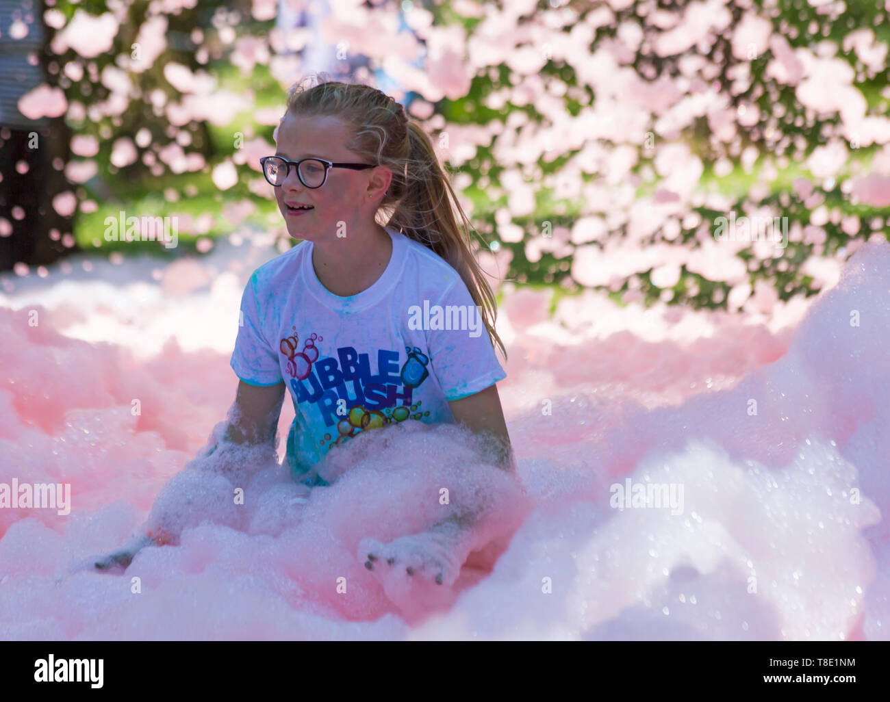 Stood in bubbles hi-res stock photography and images - Alamy