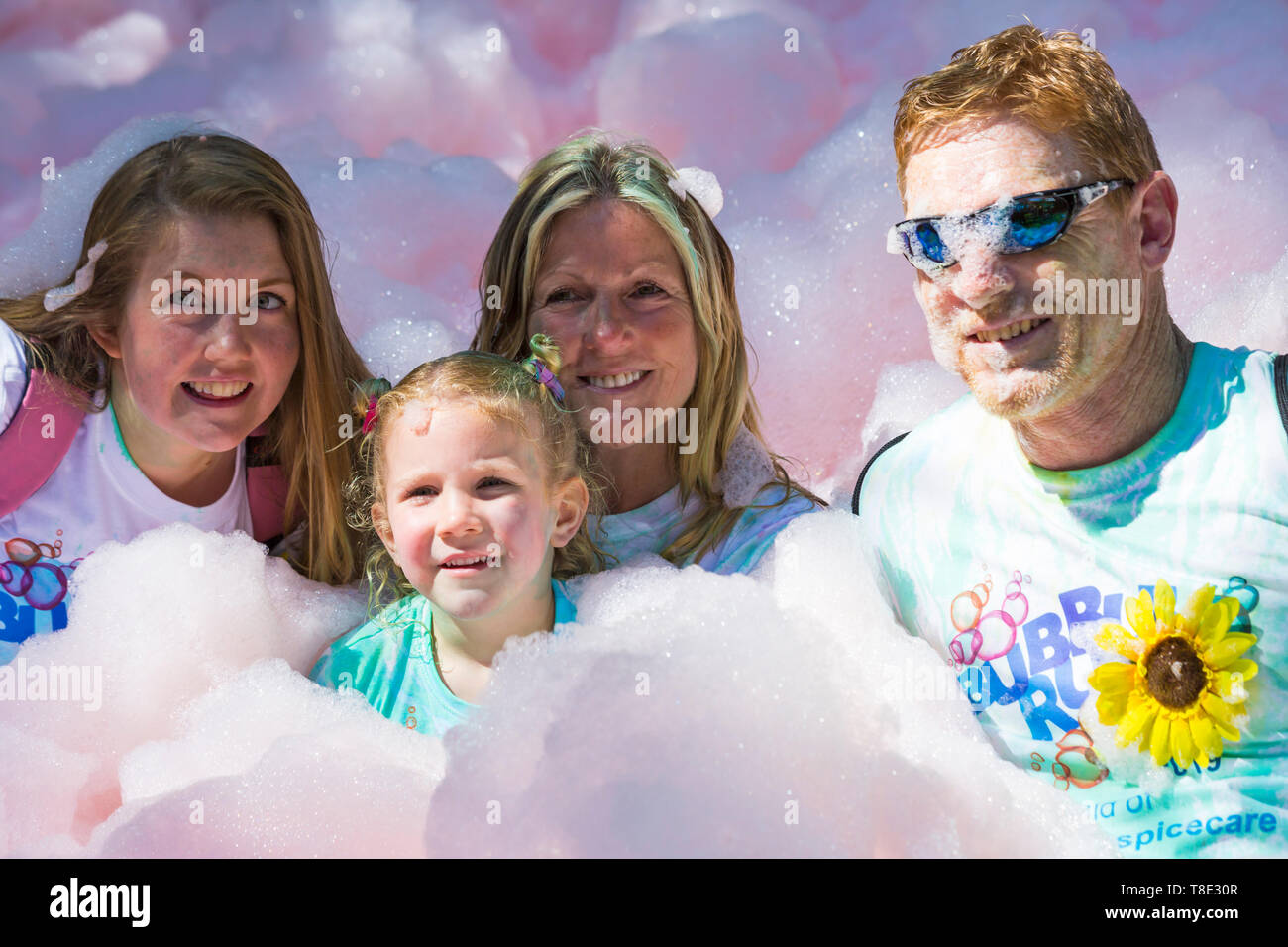 Man covered in soap bubbles men covered in soap bubbles hi-res stock ...